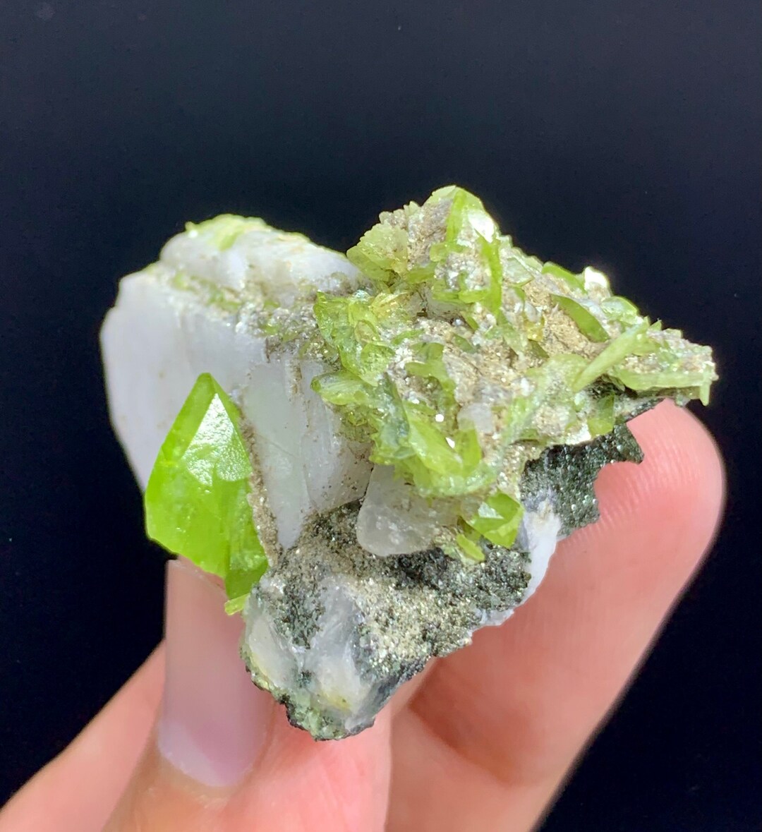 Natural Lush Green Sphene Var Titanite Crystal, Green Titanite From ...