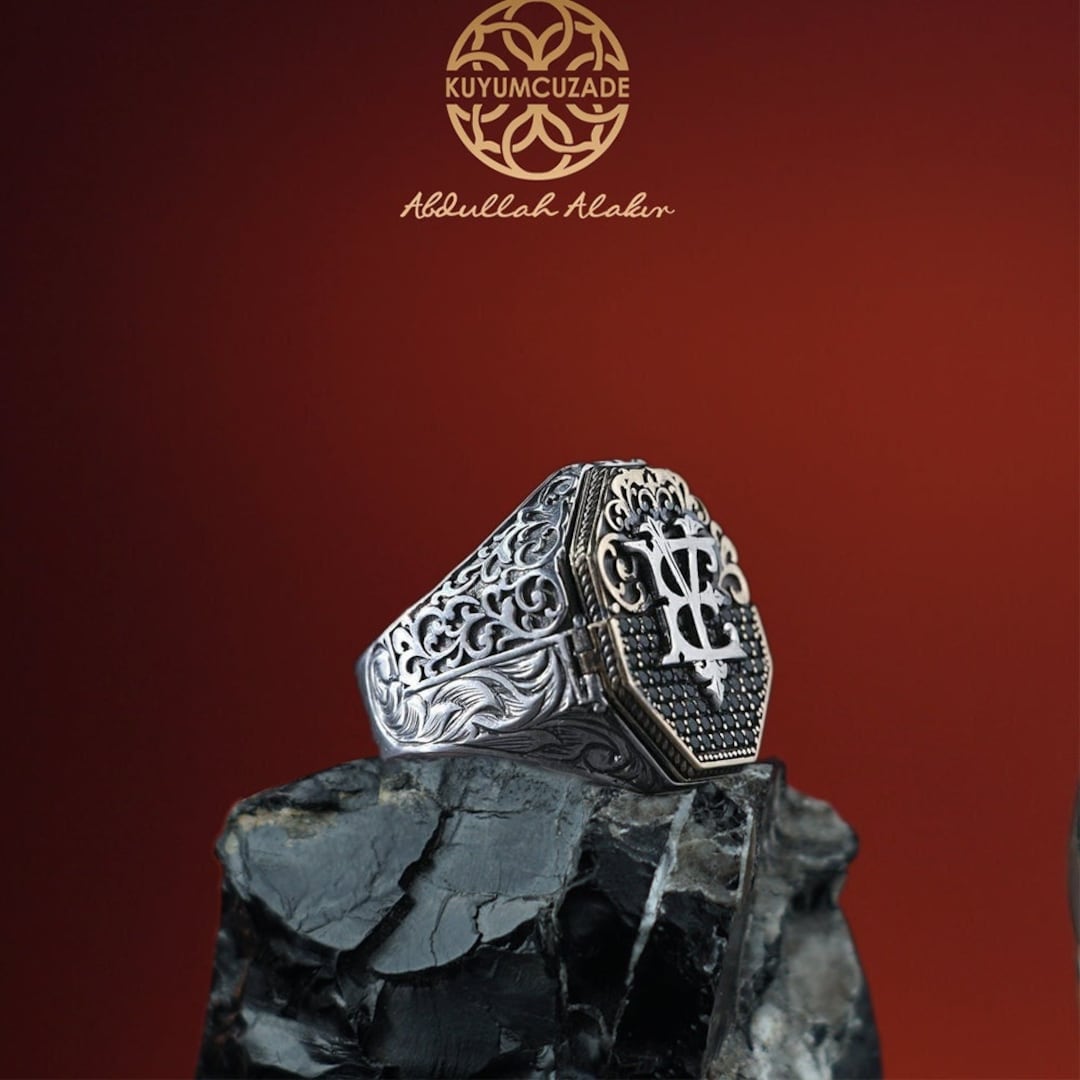 Customizable Initial Family Crest Ring, Sterling Silver Ring ...