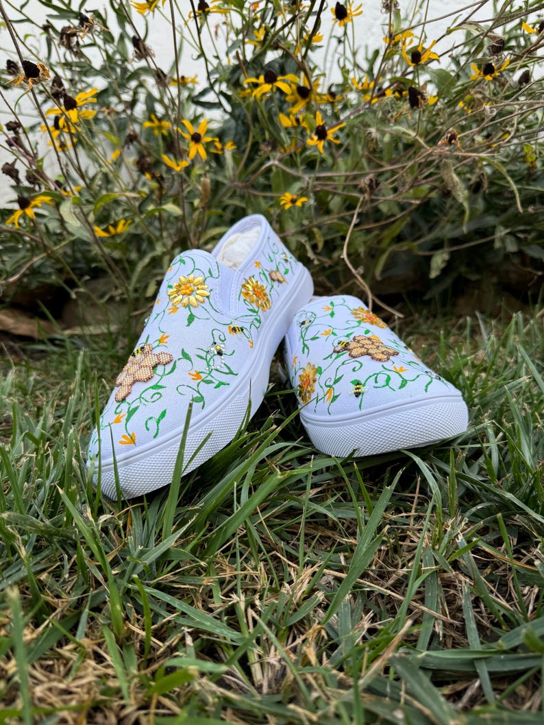 Honeycomb and Bee Deck Shoes - Etsy