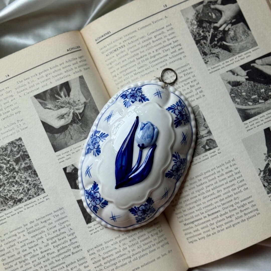 Vintage Delft Blue Ceramic Tulip Wall Hanging | Dutch Style Floral ...