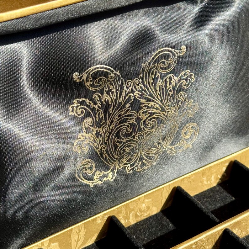 Vintage Lady Buxton Gold Floral Jewelry Box With Compartments - Etsy