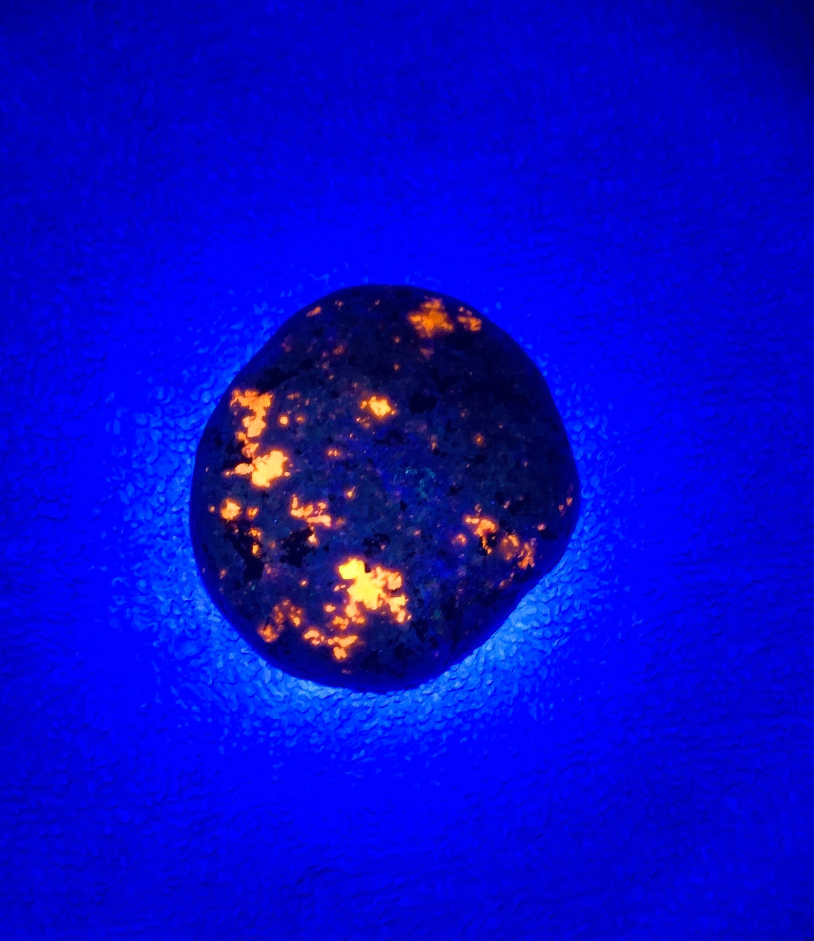 YOOPER Glow Rock UV Reactive Stone Sodalite Fluorescent | Etsy