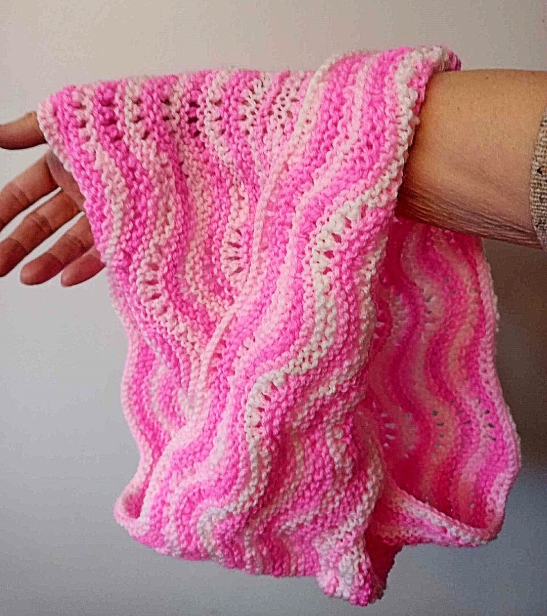 Feather Fan Moebius Cowl Knitting Pattern - Etsy