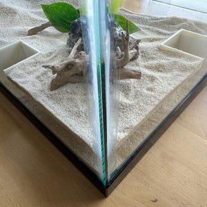 Extra Large Corner Aquarium and Terrarium Tunnel With Angles Sides. 2 ...