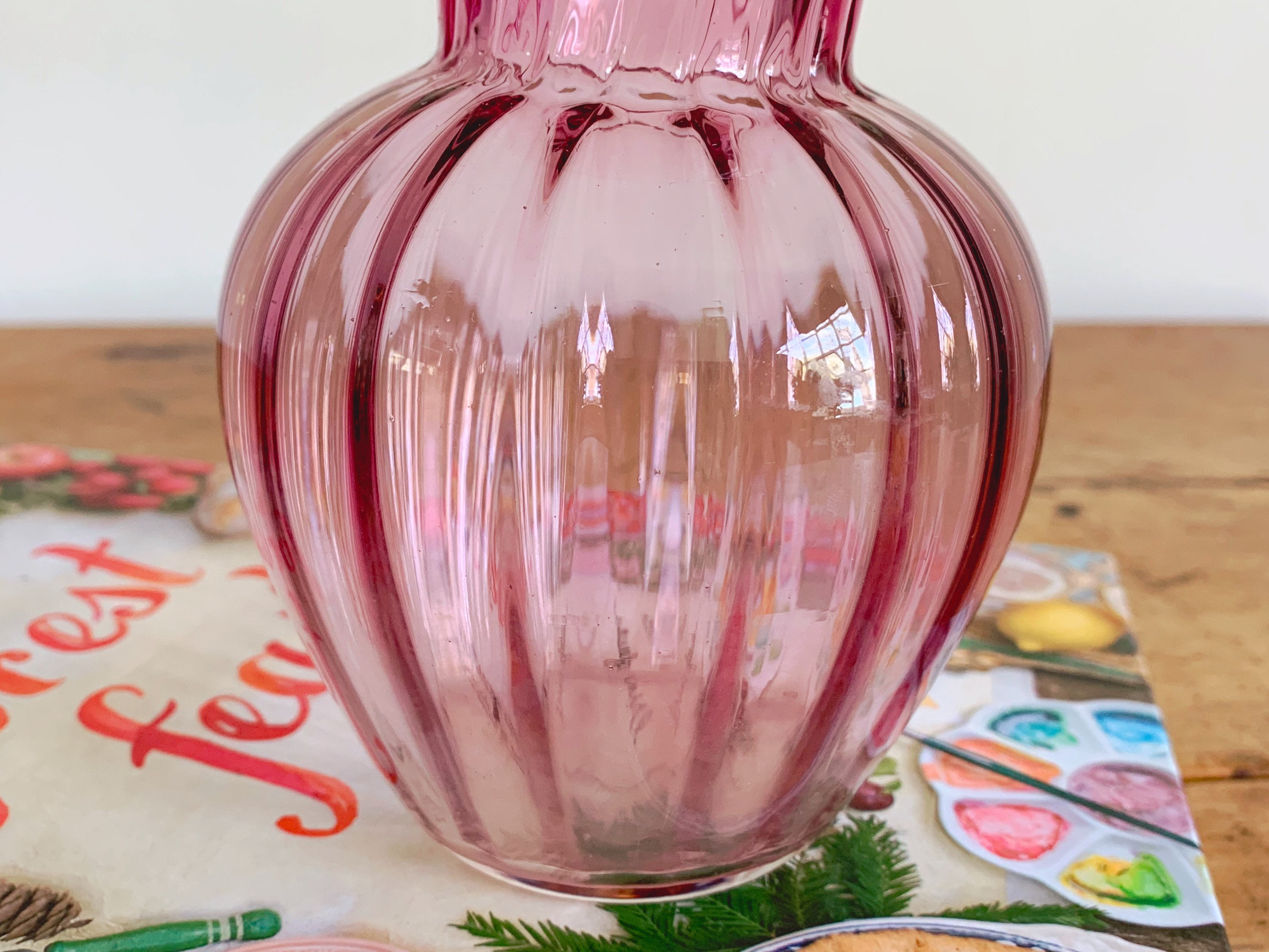 Assorted Vintage Hand Blown Swirl Glass Flower Vases in Pink | Etsy
