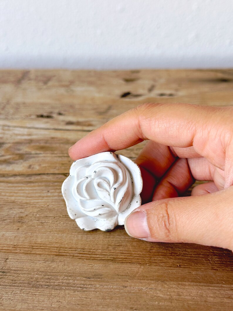 Antique White Rose Drawer Pulls SOLD INDIVIDUALLY Flower - Etsy