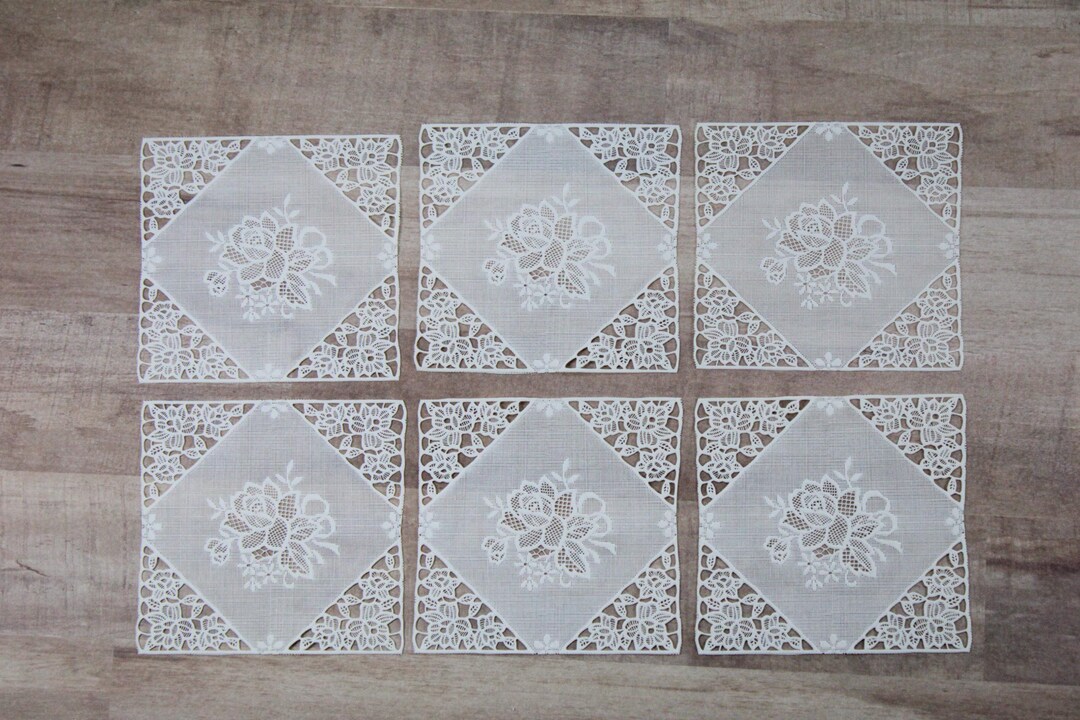 6 White Elegant Roses Faux Lace Plastic Doilies, Plastic Lace Doilies ...