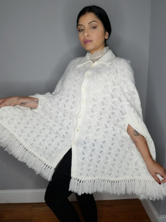 True Vintage 1960s Granny Style Cloak Cape Collars Fr… - Gem