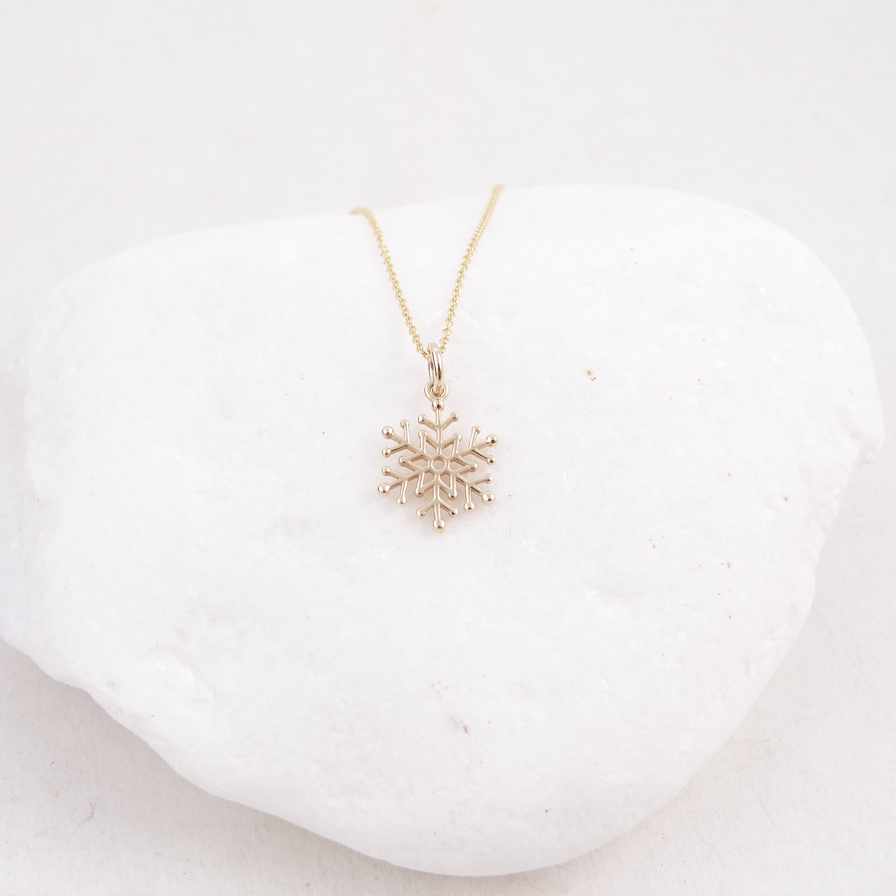 14k Gold Snowflake Charm - Etsy
