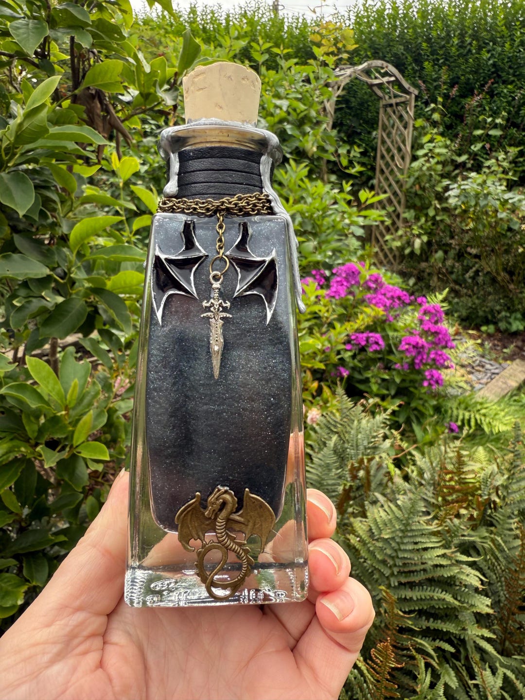 Fourth Wing Onyx Storm Book Inspired Decorative Potion. Bookshelf Decor ...