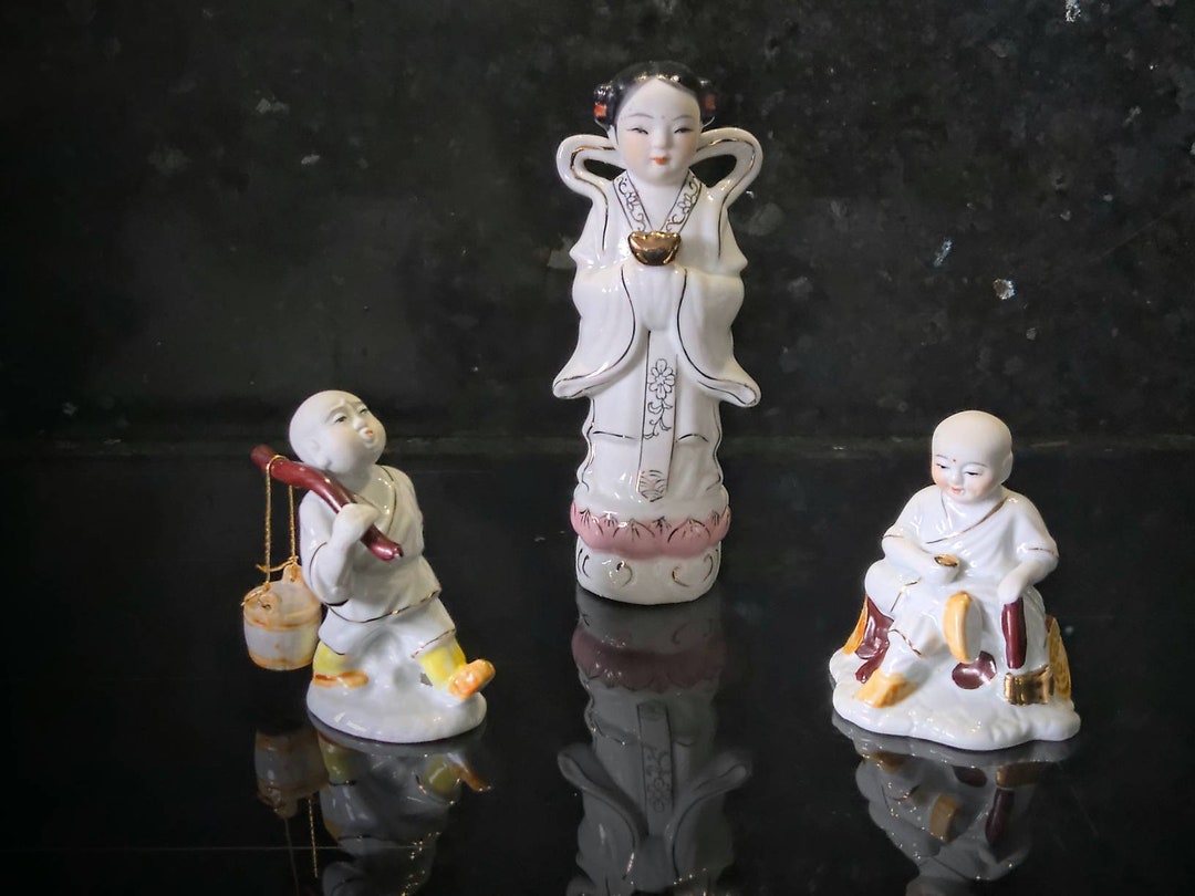 Vintage Chinese Figurines. A Girl Geisha and Two Boys - Etsy
