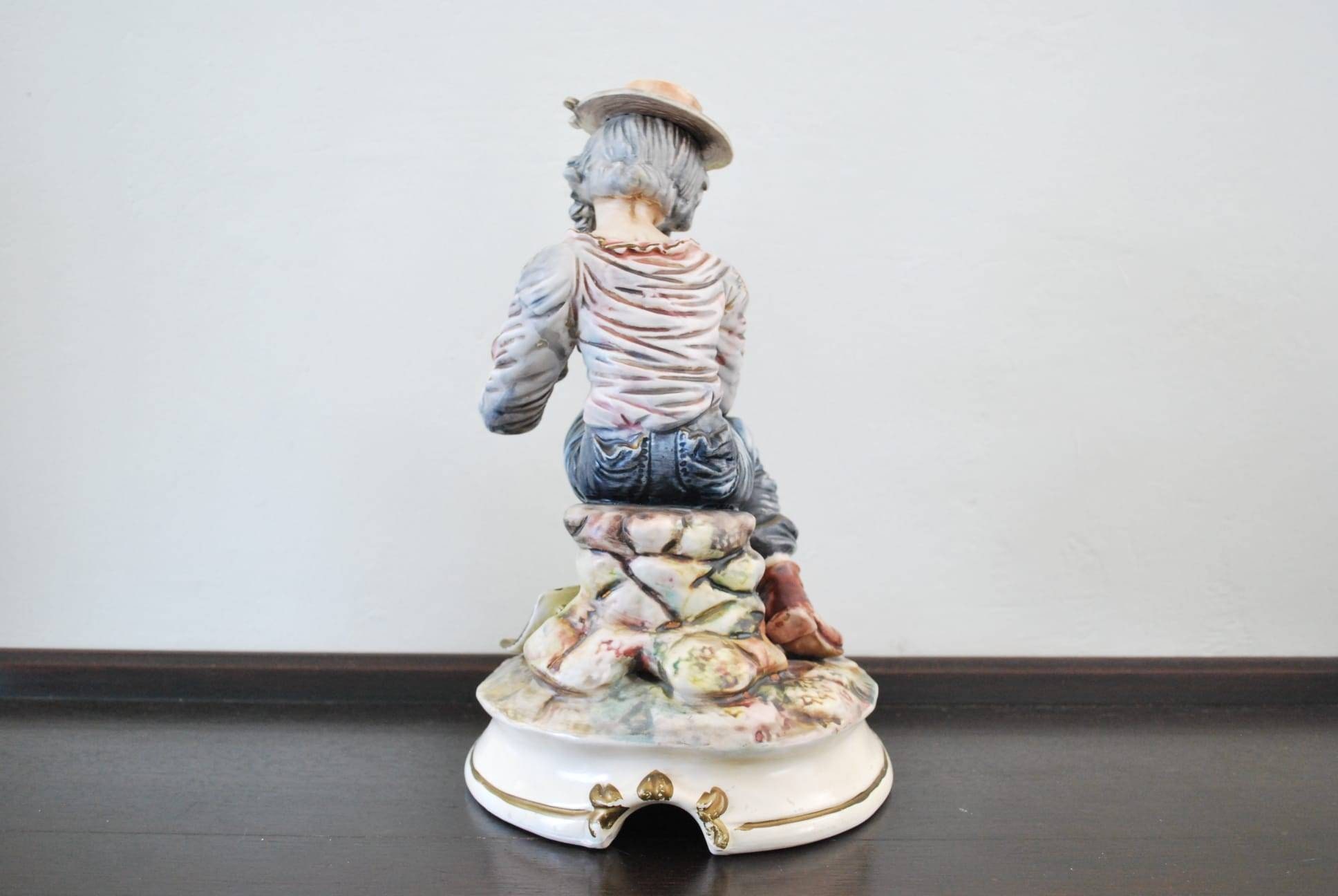 Capodimonte Fisherman Figurine. Italian Porcelain. - Etsy