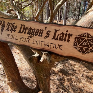 Dungeons and Dragons Wall Sign - D20 and Dragon - Personalized Dnd Gift ...