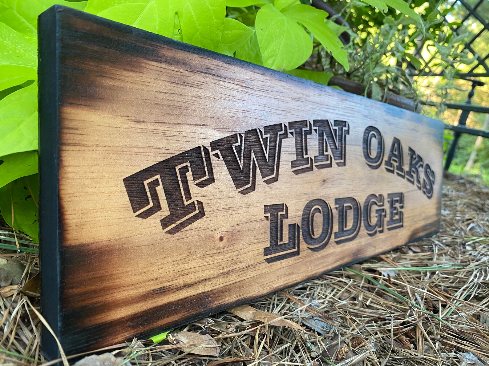Personalized Western Lodge Name Sign, Rustic Cabin Wall Decor, Engraved ...