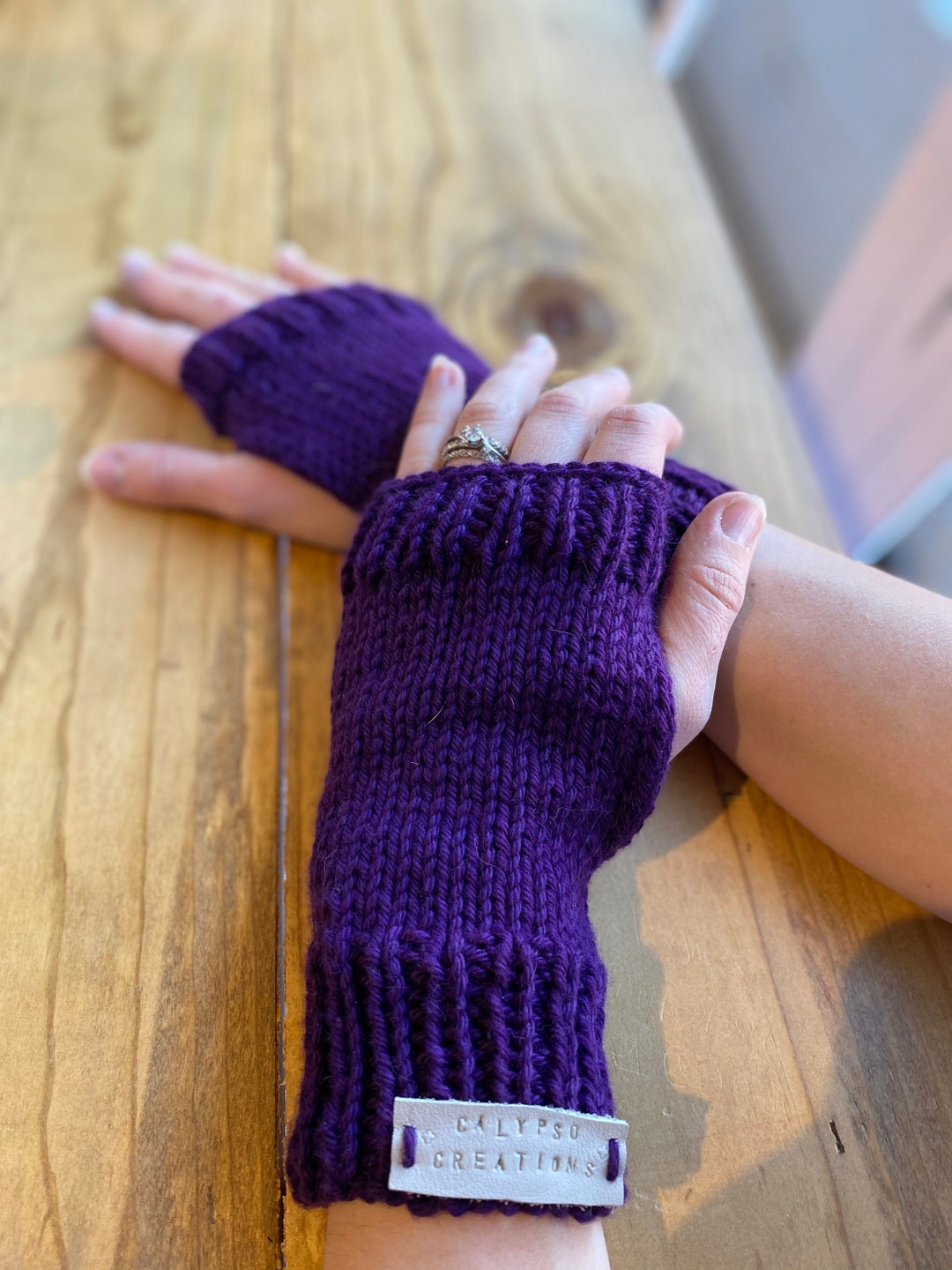 Easy Knit Wristers PDF Pattern - Etsy