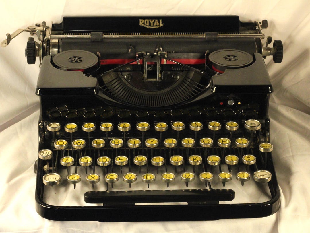 Royal Model O Vintage1934 Working Manual Portable Typewriter Gorgeous ...