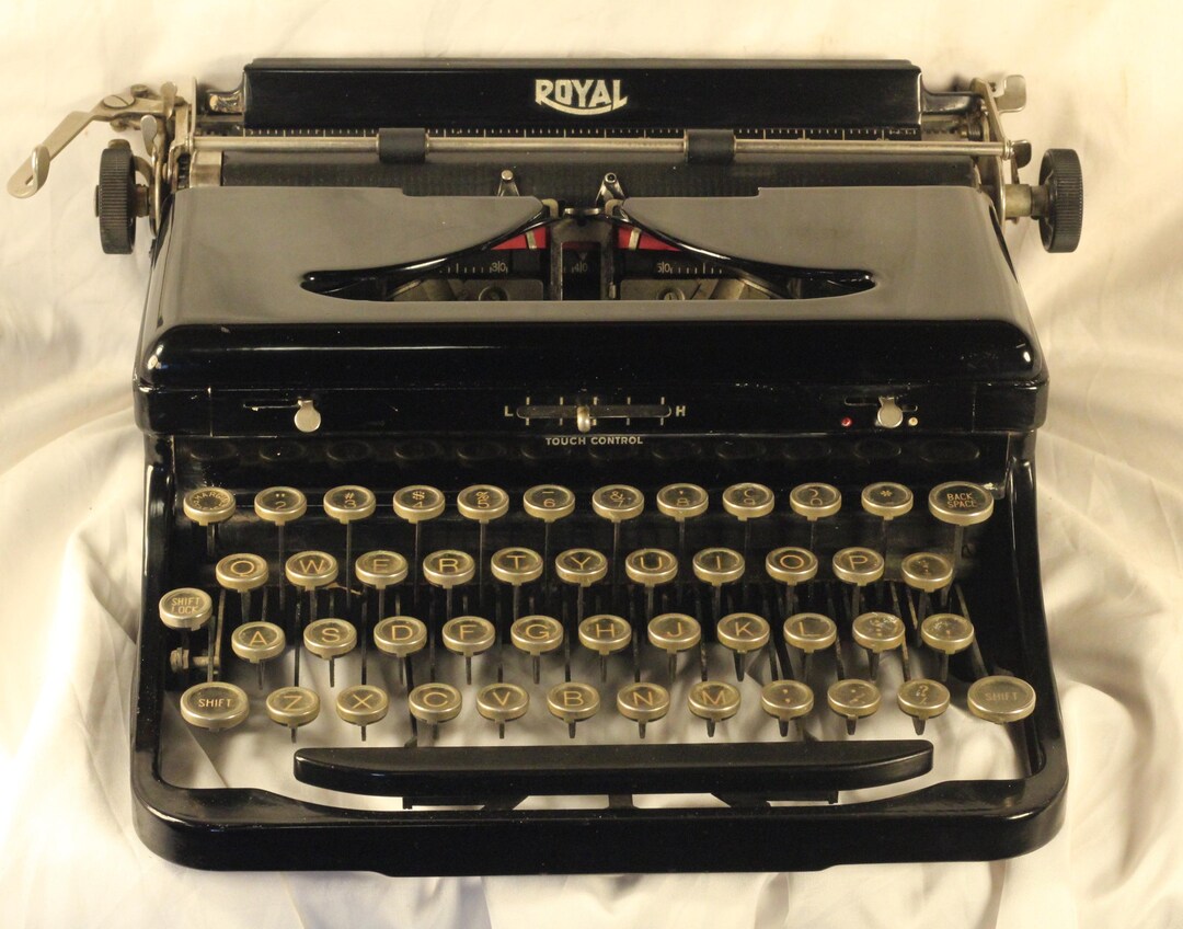 Royal Model O Vintage 1936 Working Manual Portable Typewriter Gorgeous ...