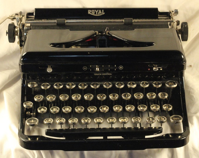 Royal Model O Vintage1936 Working Manual Portable Typewriter Gorgeous ...