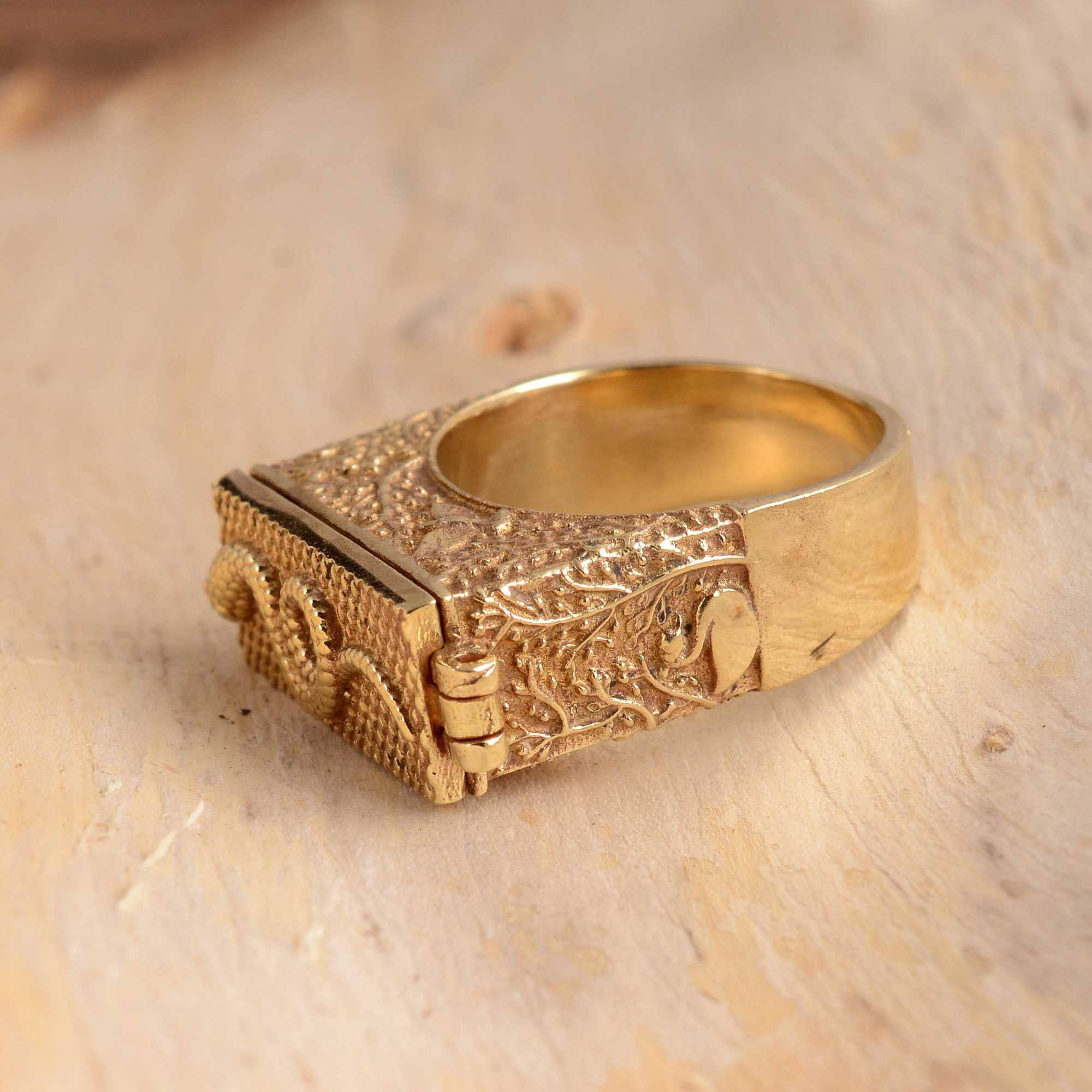 Brass Poison Ring Openable Poison Box Ring Snake Poisoner - Etsy