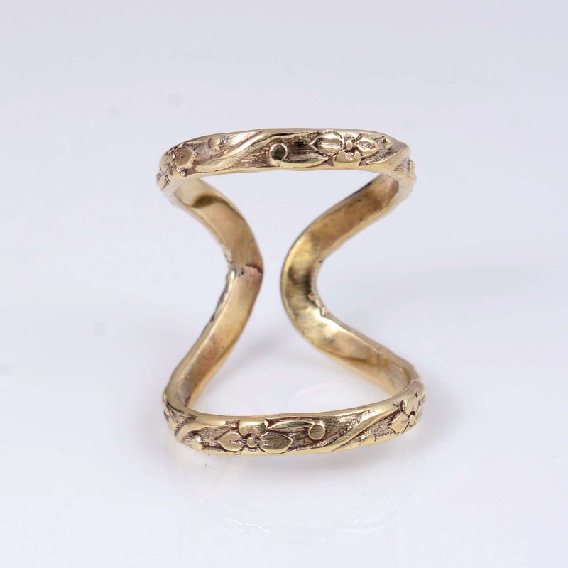 Knuckle Ring - Etsy