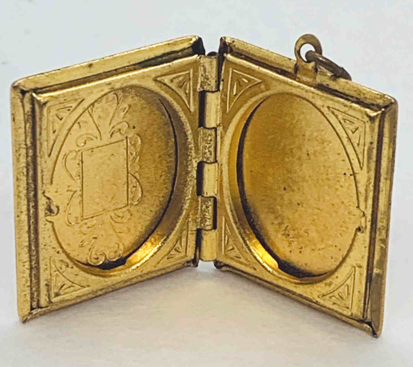 Charming Vintage Book Photo Locket - Etsy