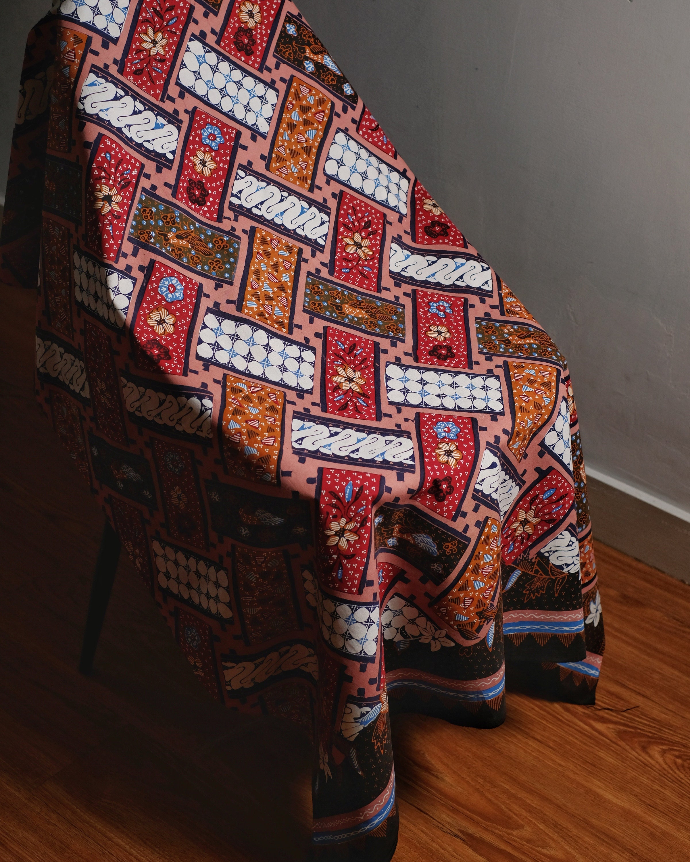 Batik Indonesia, "benji" (traditional Cross Hatching Style) Motif ...