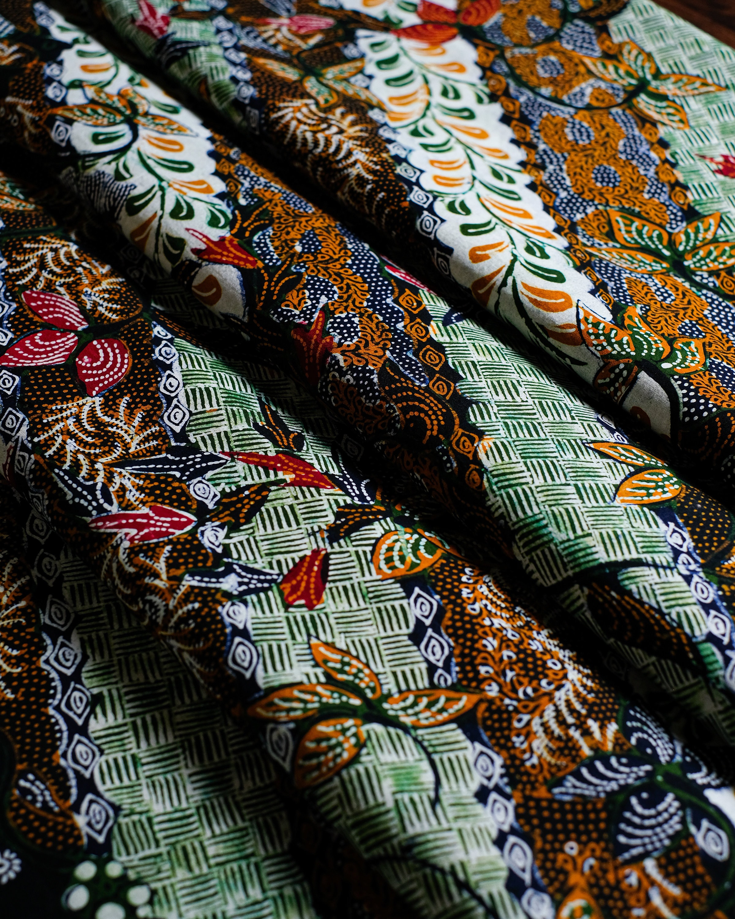 Batik Indonesia, "kontemporer" Design With Exceptional Details From ...