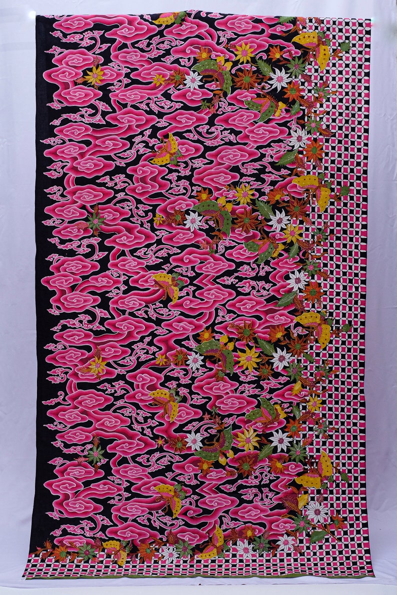 Batik Indonesia, mega Mendung Kupu Motif collection 1 of 3, Premium ...