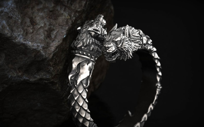 Dacian Wolf Lupul Dacic Dacian Draco Dacian Wolf Totem - Etsy