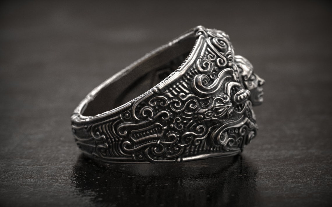 H.R. Giger Inspired Alien Covenant Ring Prometheus | Etsy