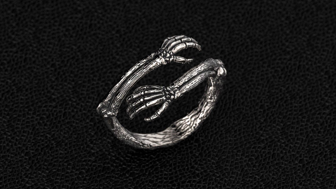 Skeleton Hugging Ring, Old Skeleton Hand, Ghotic Ring, Skeleton Love ...