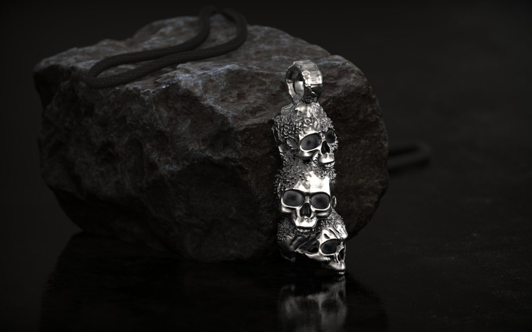 Skull Totem Pendant ,inferno Pendant, Silver Skull Hollow Pendant ...