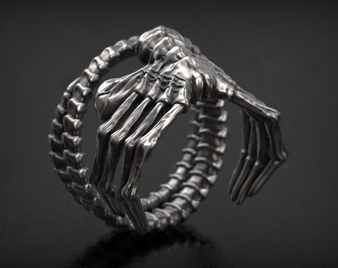 H.R. Giger Inspired Alien Facehugger Ring Facehugger - Etsy