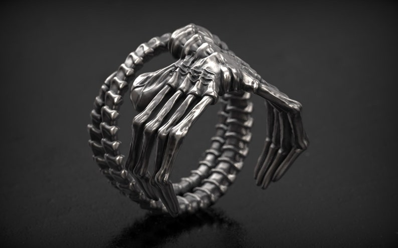 H.R. Giger Inspired Alien Facehugger Ring Facehugger - Etsy UK