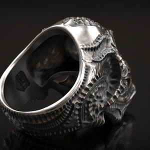 H.R. Giger Inspired , Biomechanical Skull Ring, Biker Ring, Xenomorph ...