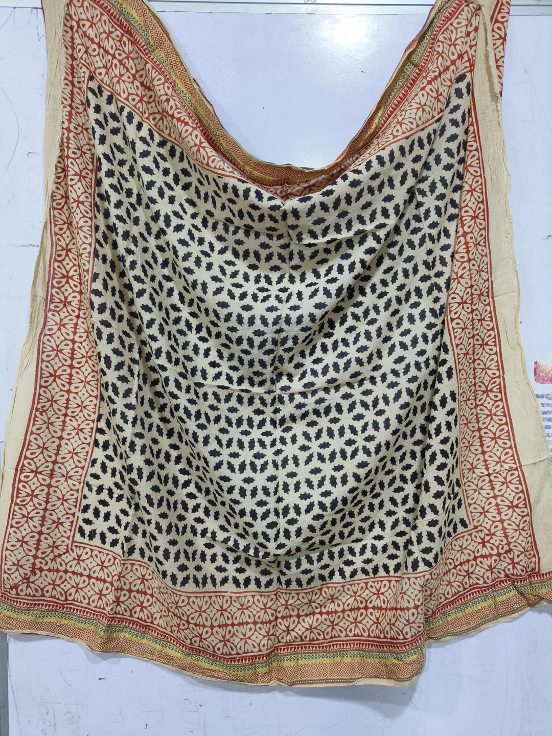 Beautiful Large Bandana Zari 42×42 Made With Organic Cotton Plants ...