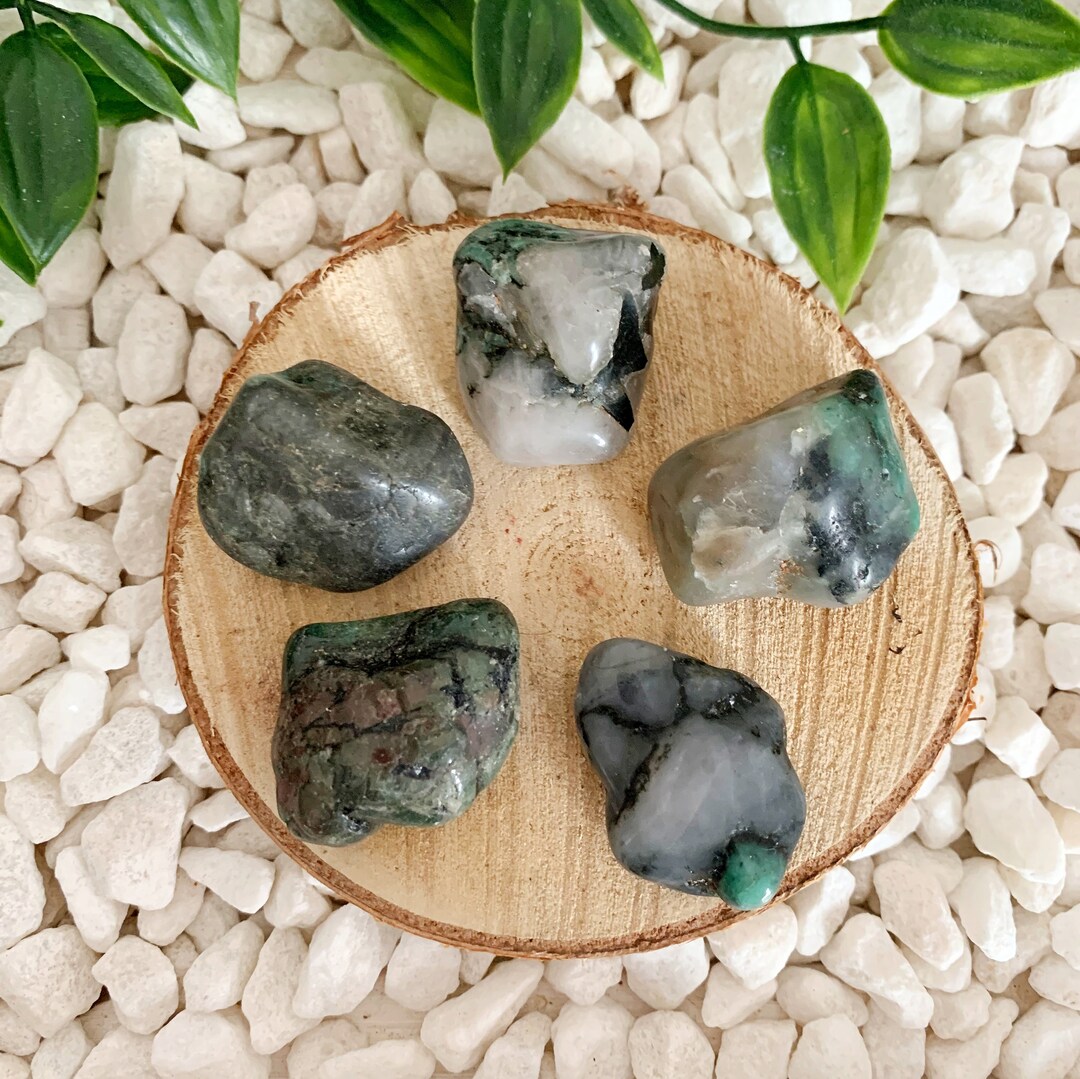 Emerald Tumbled Crystal, Large Tumbled Stones, Natural Emerald ...