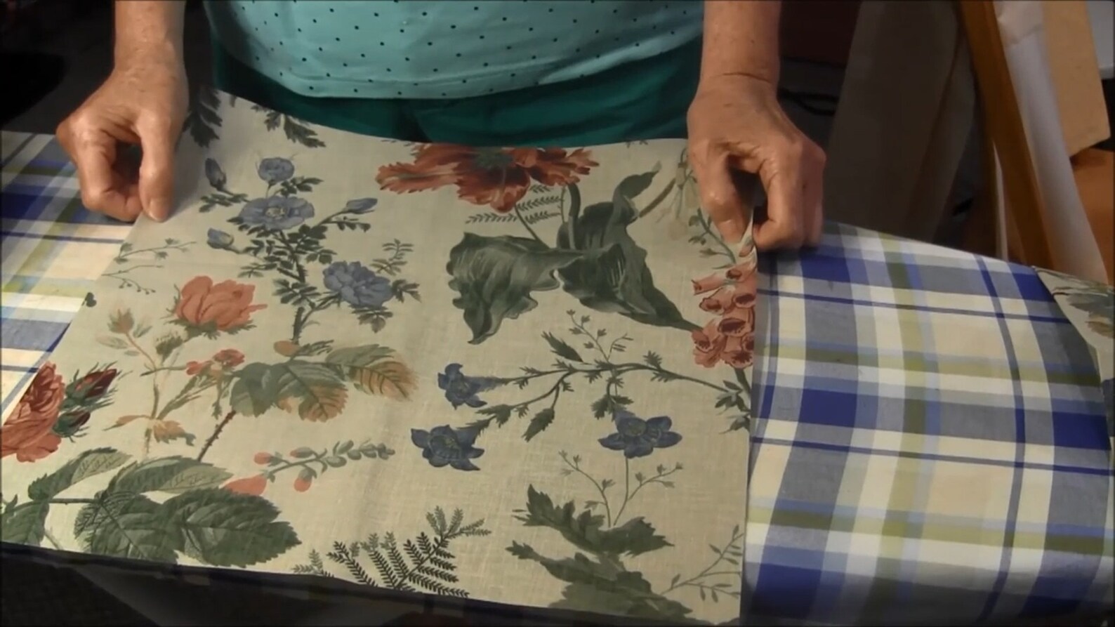 How to Sew an Easy Envelope Pillow Cover in Minutes (no Zipper ...