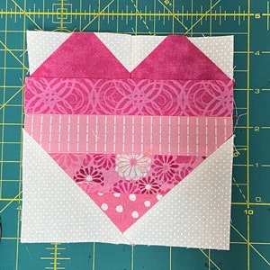 Heart Mug Rug Pattern: Valentine's Day or Mother's Day Sewing Project ...