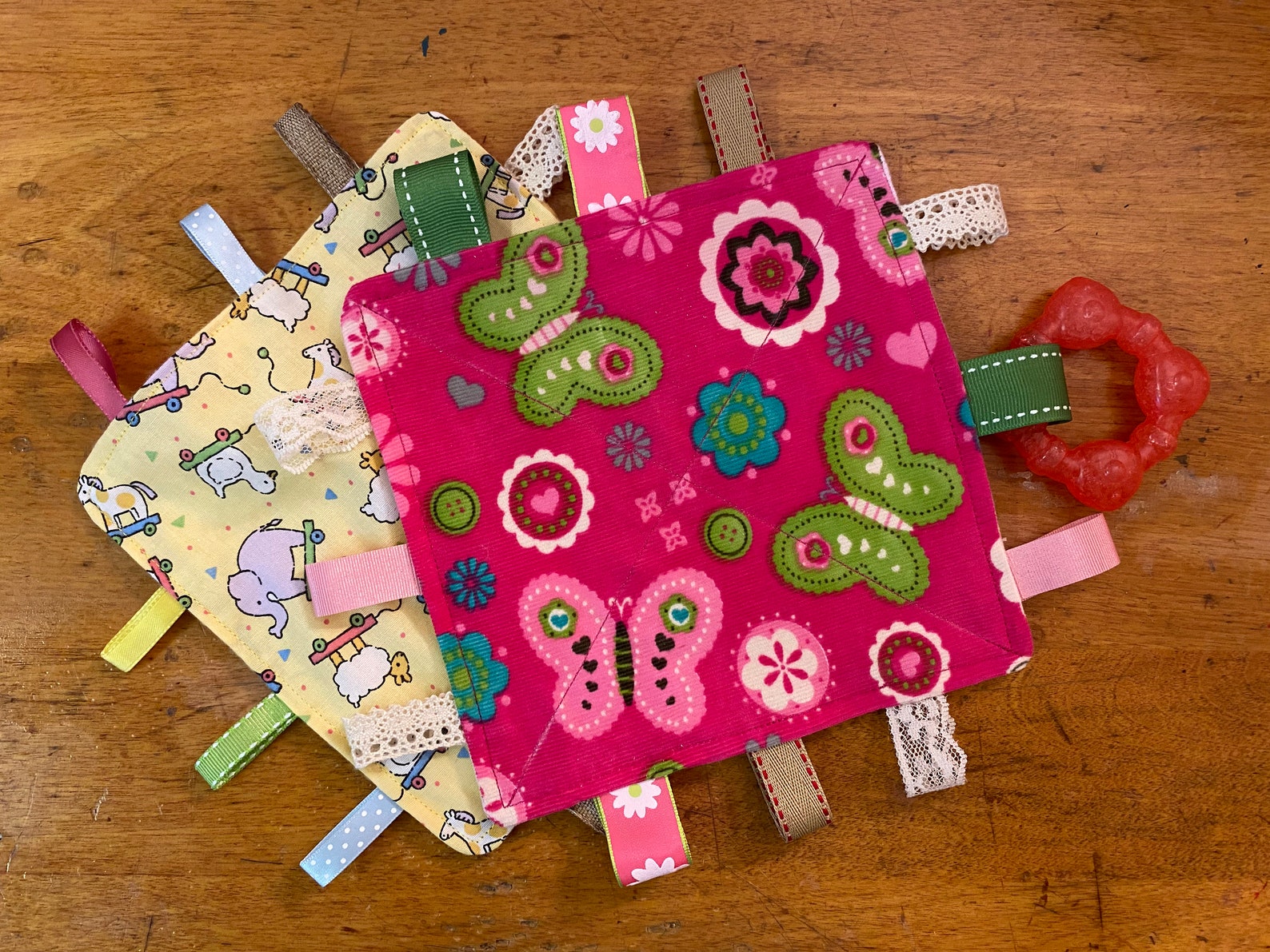 DIY Crinkle Tag Toy for Baby Pattern and Tutorial - PDF Download - Etsy