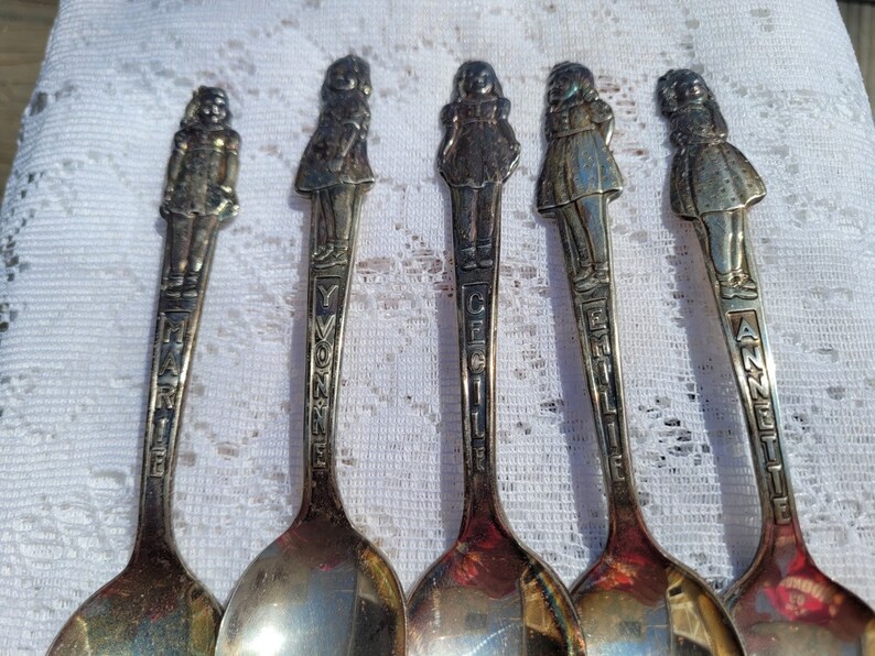 Carlton Silverplate Collectible Spoons- the Dionne Quintuplets - Etsy
