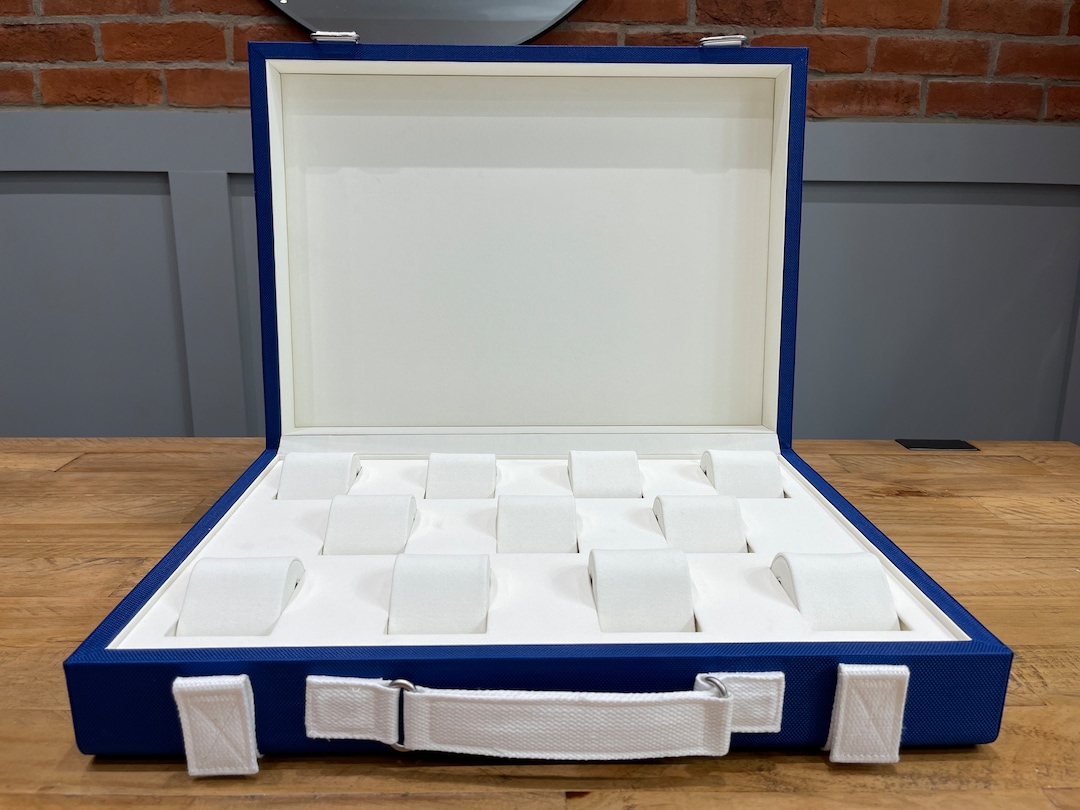 11 Watch Holder Suitcase, Omega X Swatch Speedmaster Moonswatch Case ...