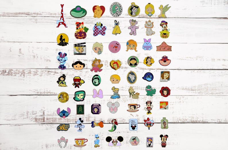 25 Girl Themed Disney Pin Lot Randomly Assorted Park Trading Pins Brand ...