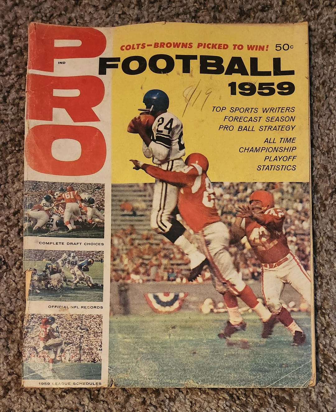 1959 Peterson's Pro Football Magazine in Very Good Condition. Features ...