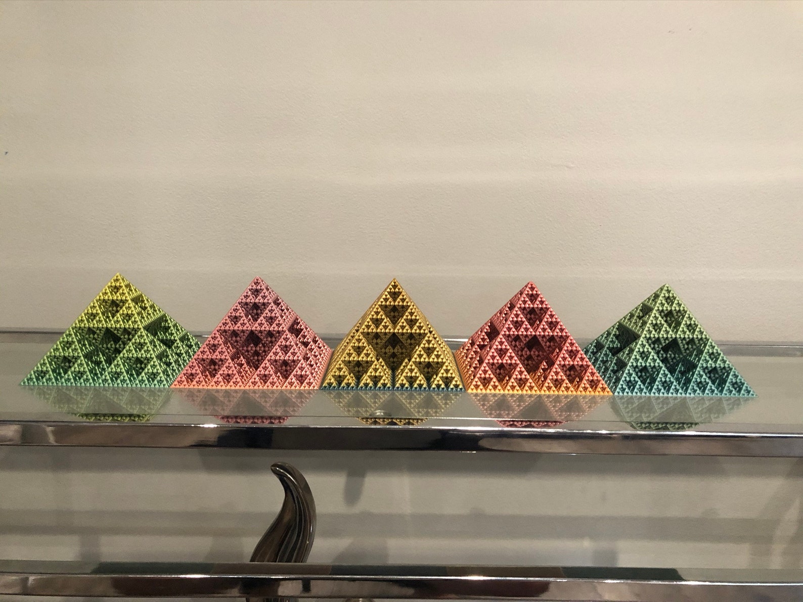 du triangle de Sierpinski imprimé en 3D Pyramide fractale - Etsy France