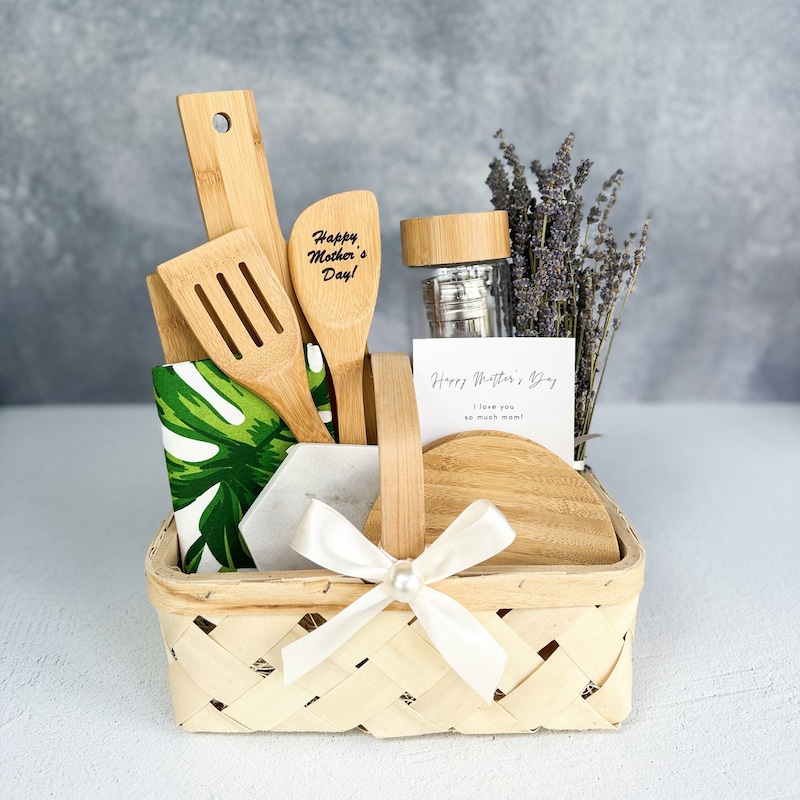 Kitchen Gift Basket - 60+ Gift Ideas for 2025