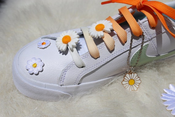 Shoe Decorations Shoe accessories Shoe Clip Daisy. Shoelaces | Etsy