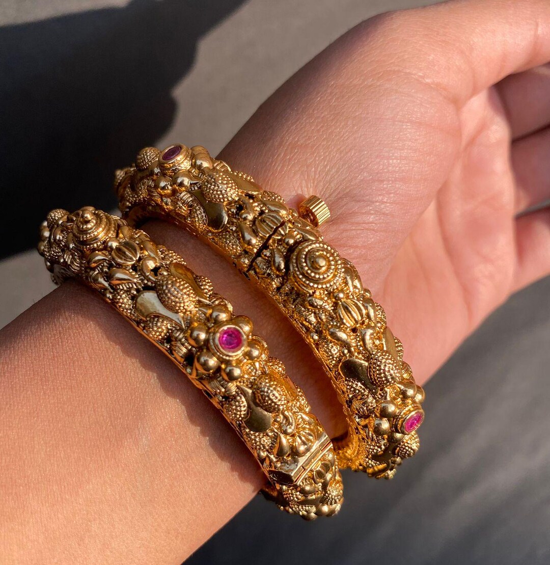 Indian Kada Bangles South Indian Jewelry 22k Gold Plated Indina Bangles ...