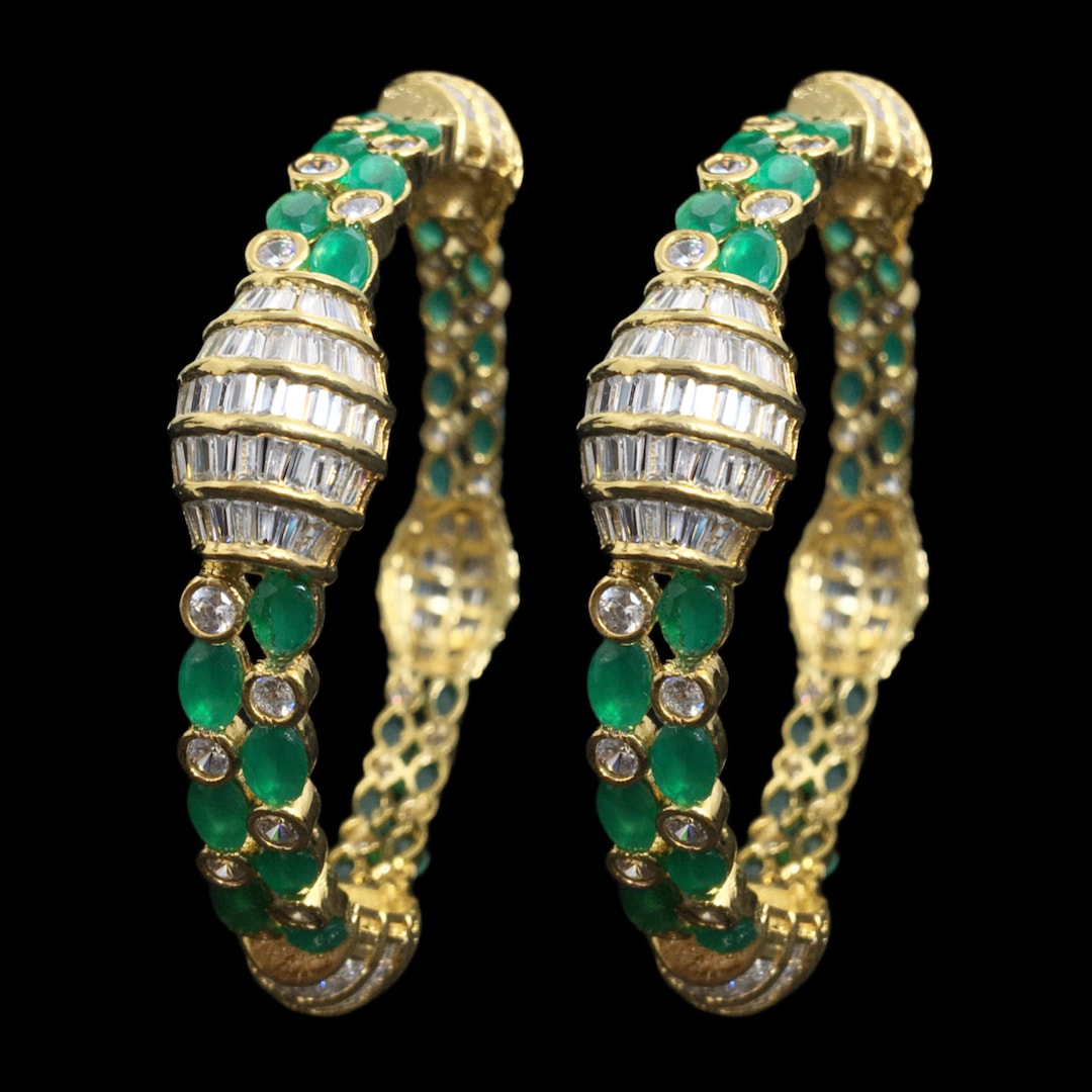 Emerald Bangle 22K Gold American Diamond Bangle Kada Bangle India ...