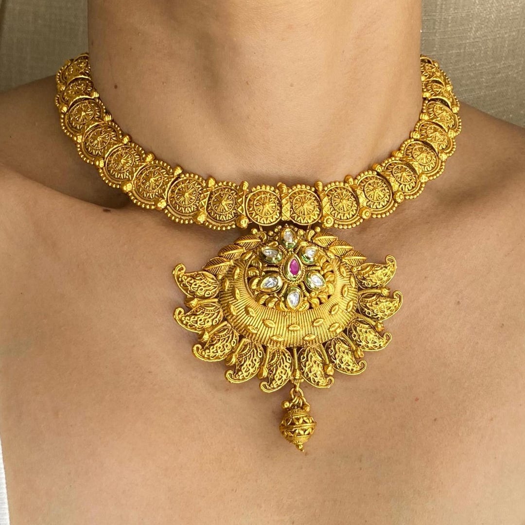 Indian Necklace Antique Golden South India Temple Bridal Pendant Kemp ...